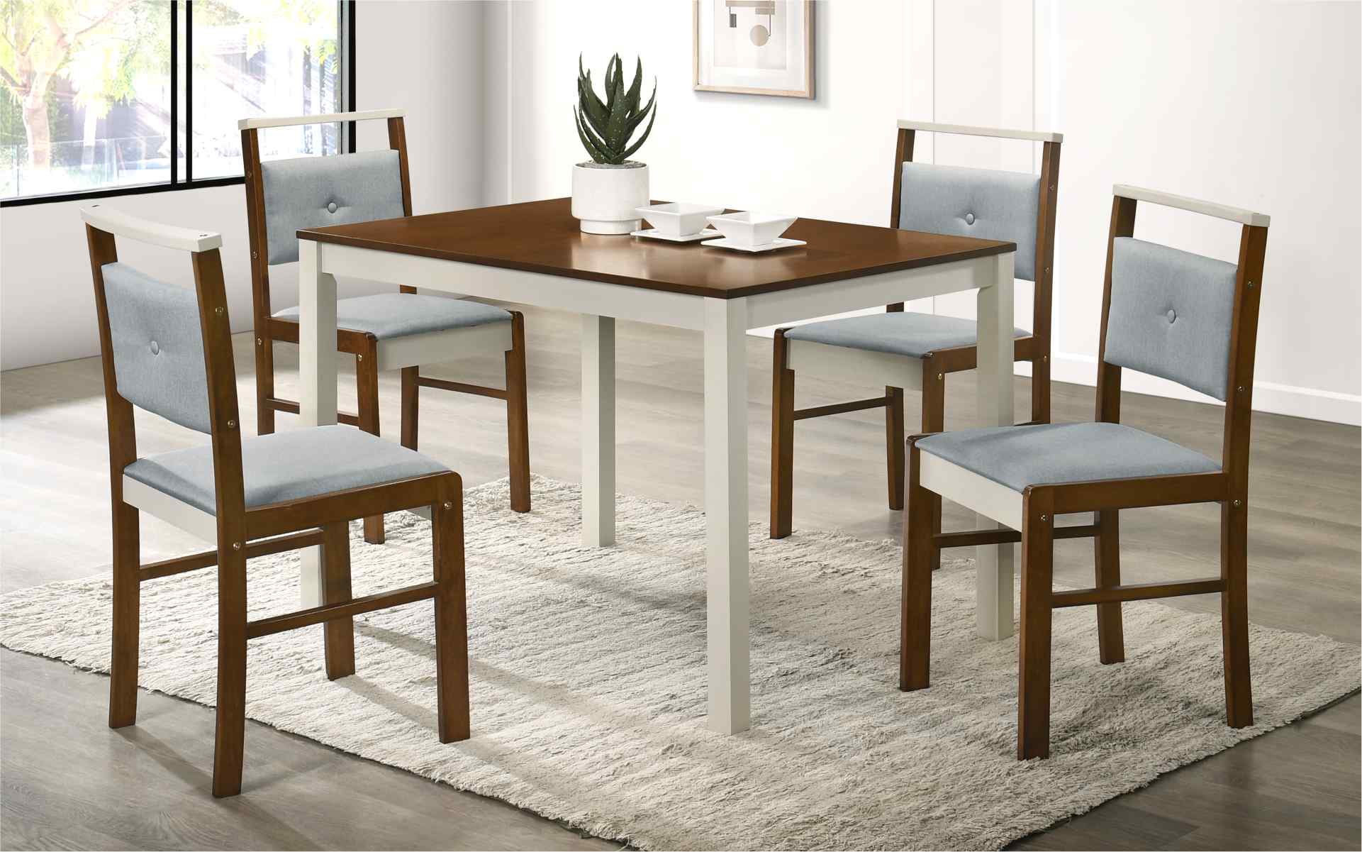 Damro dining table 8 seater store